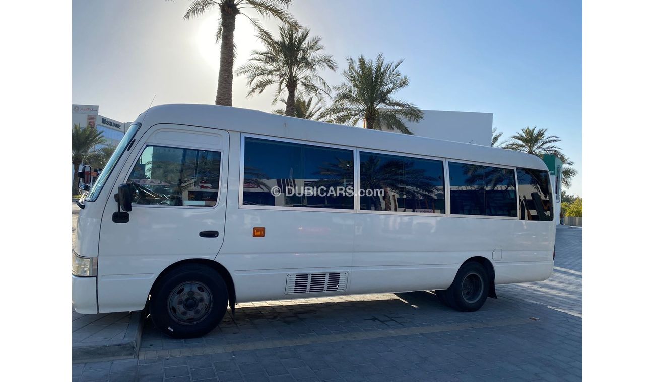 Used Toyota Coaster 2011 for sale in Dubai - 526923