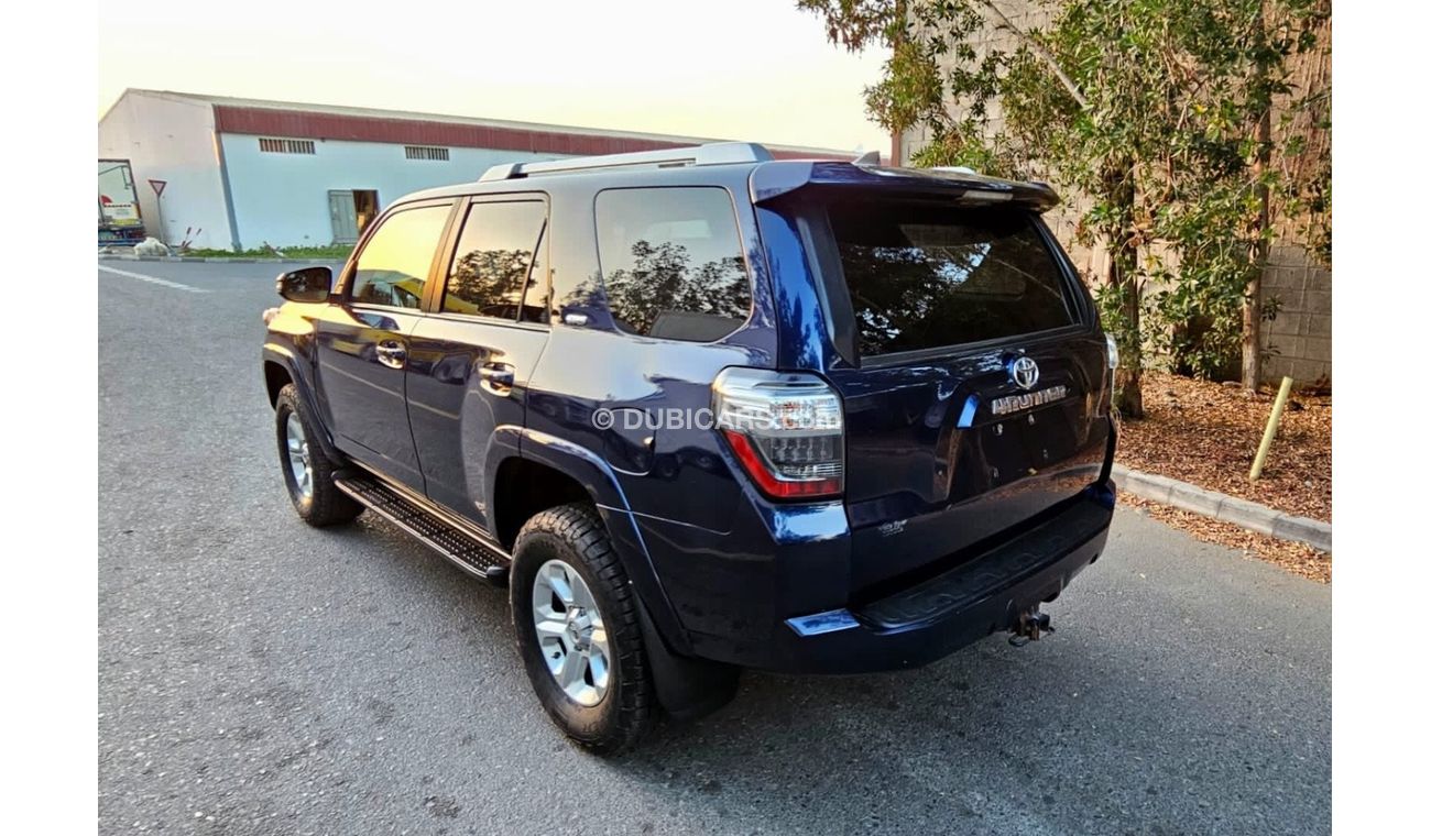 Used Toyota 4Runner Full option clean car 2018 for sale in Dubai - 594450