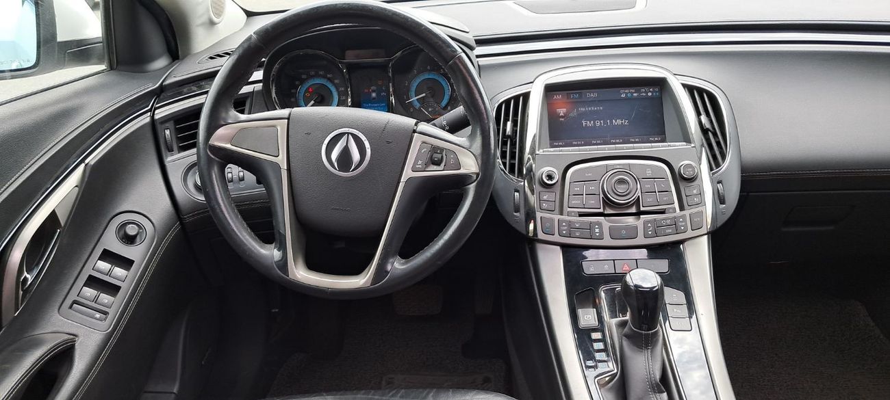 Used Daewoo Alpheon 2010 for sale in Dubai - 728543