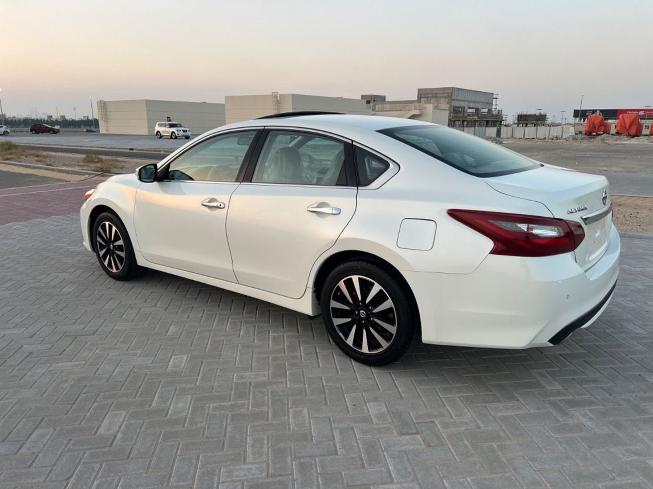Used Nissan Altima SL 2018 for sale in Sharjah - 781600