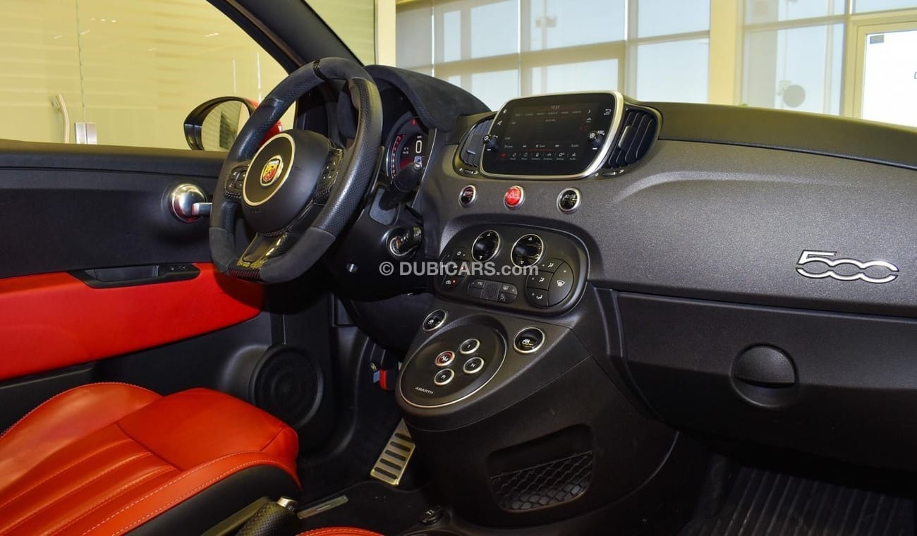 Used Abarth 595 2017 for sale in Dubai - 585687