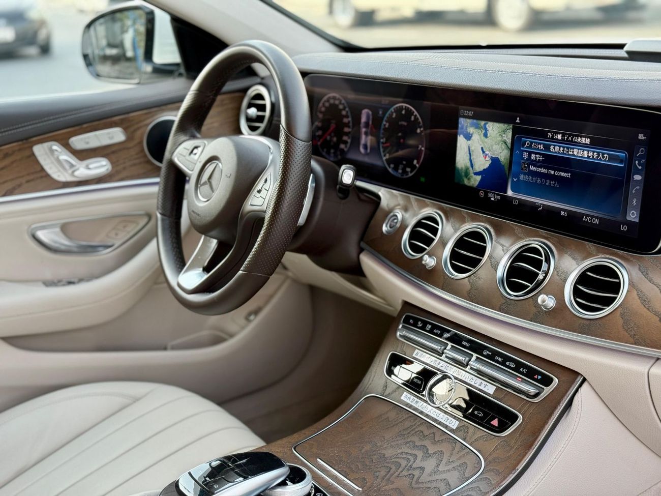 Used Mercedes-Benz E 400 2018 for sale in Dubai - 876909
