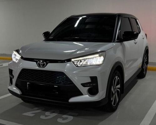 Toyota Raize Price in UAE, Images, Specs & Features