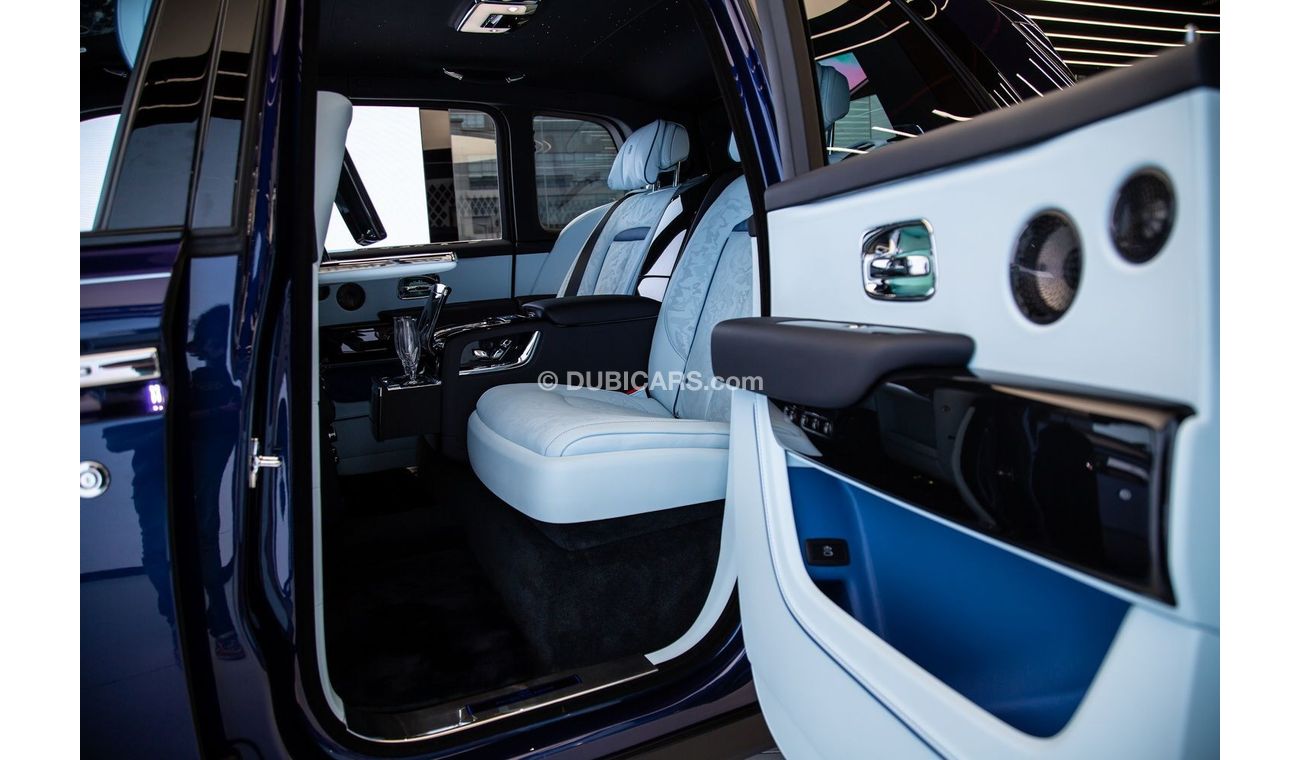 New Rolls-Royce Cullinan BLUE SHADOW 2024 for sale in Dubai - 762570