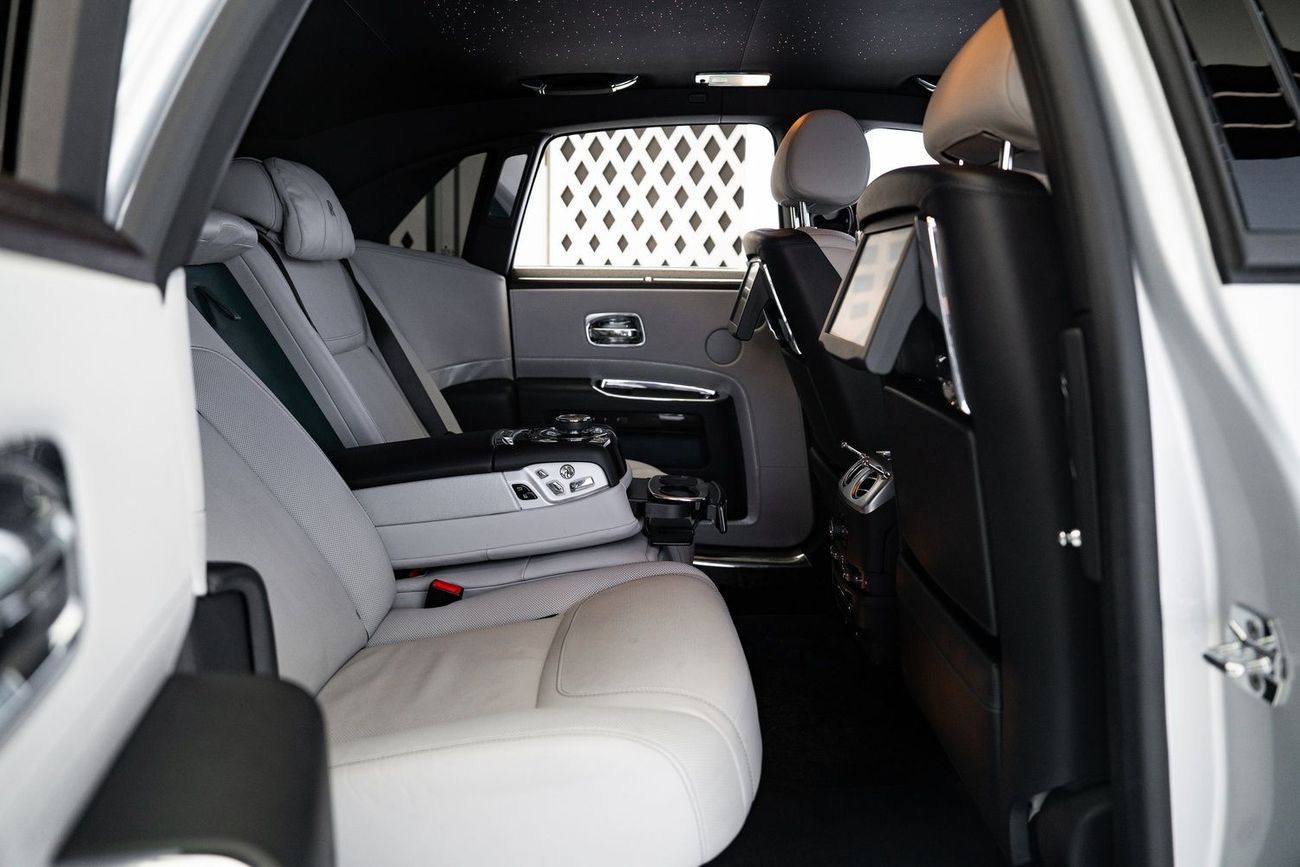 Used Rolls-Royce Ghost SILVER COLLECTION 1 OF 35 2019 for sale in Dubai ...
