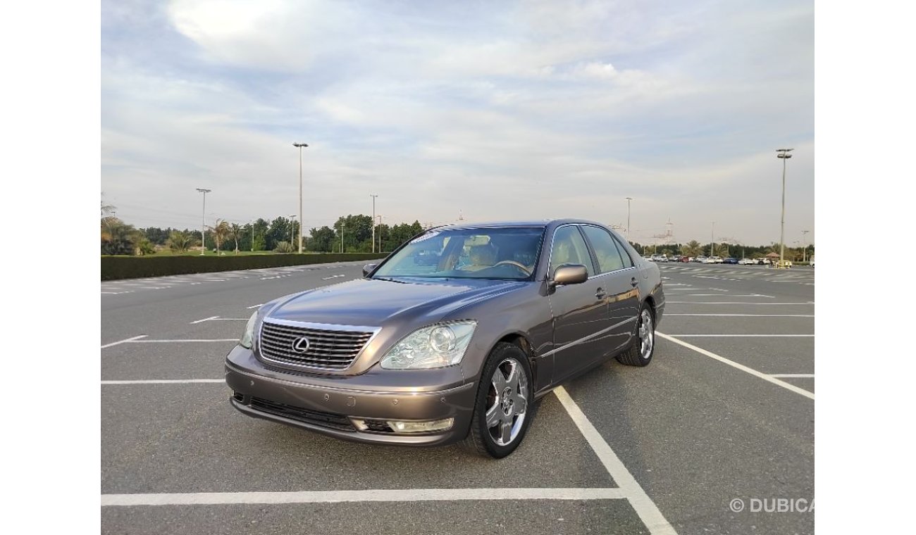 Used Lexus LS 430 2004 2004 for sale in Sharjah - 708751