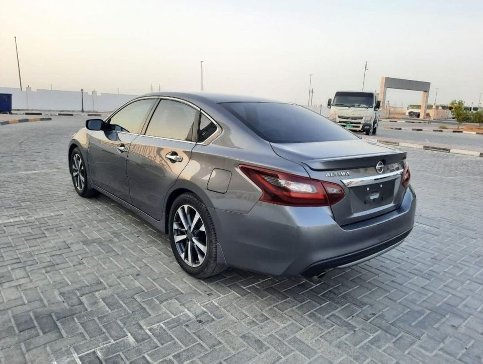 Used SR SR 2017 NISSAN ALTIMA SR 2017 for sale in Dubai - 531778