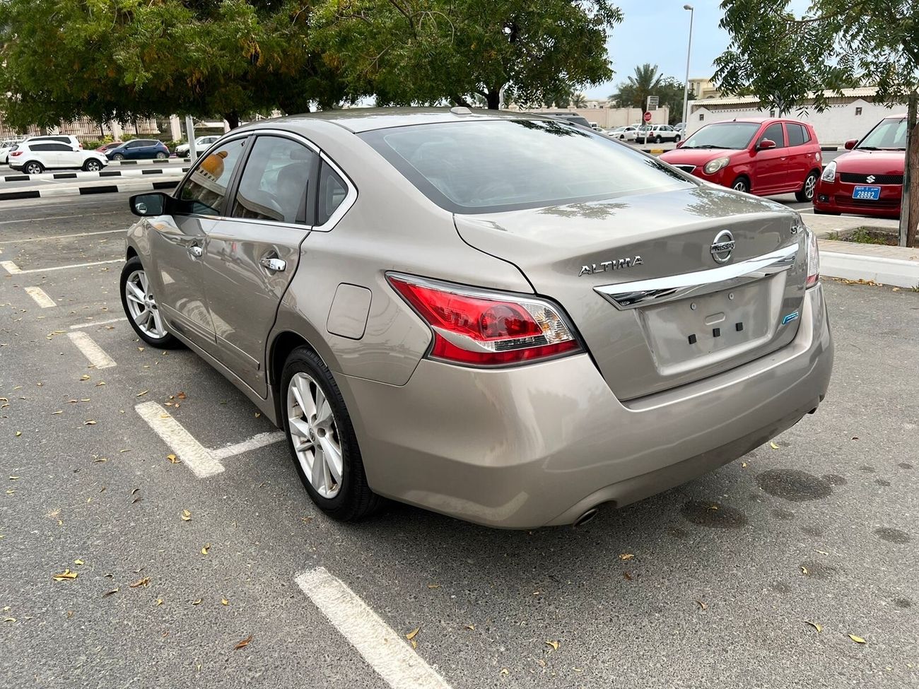Used Nissan Altima Sv 2014 for sale in Dubai - 731942