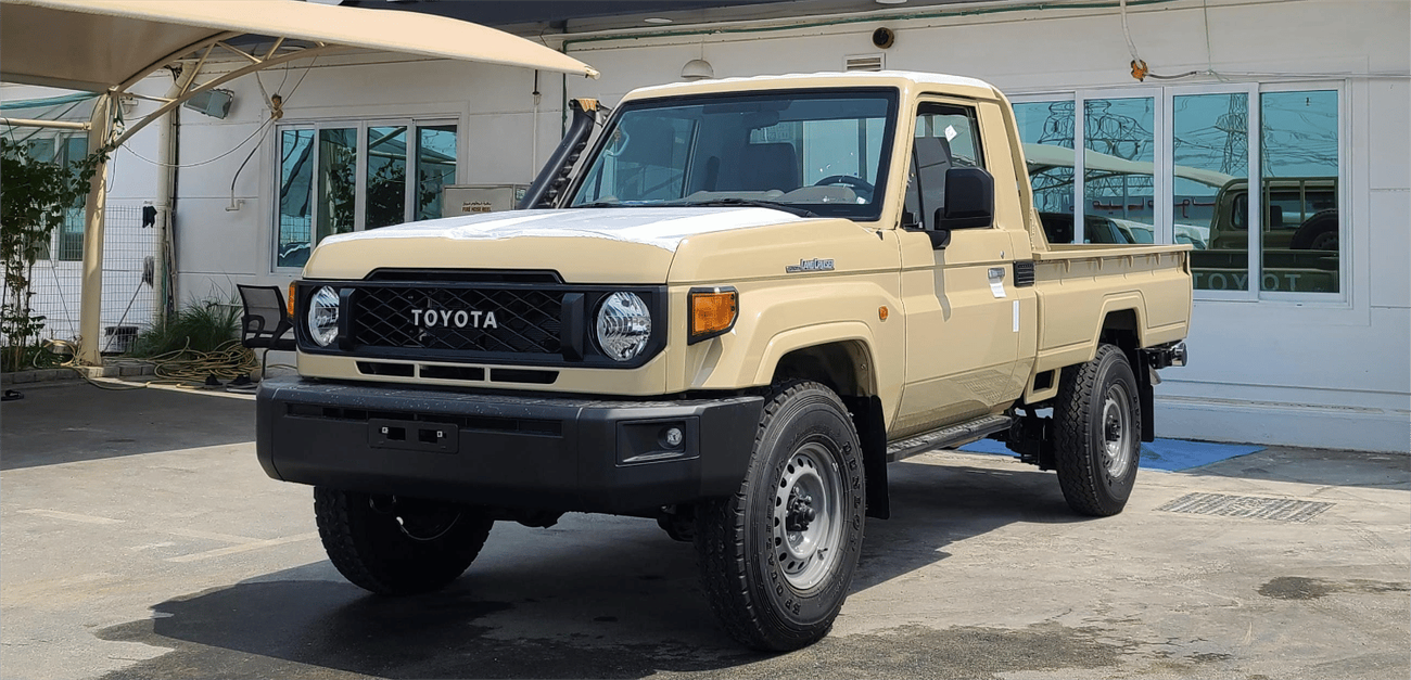 New Toyota Land Cruiser Pick Up TOYOTA LC PICKUP SINGLE PETROL 4.0L AT NEW SAHPE 2024 (LC79 SC ...