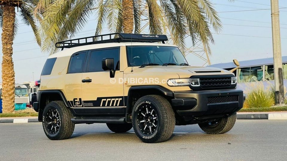 Used Toyota FJ Cruiser 12/2014 4.0CC Army Color Modified AT Petrol 4WD ...