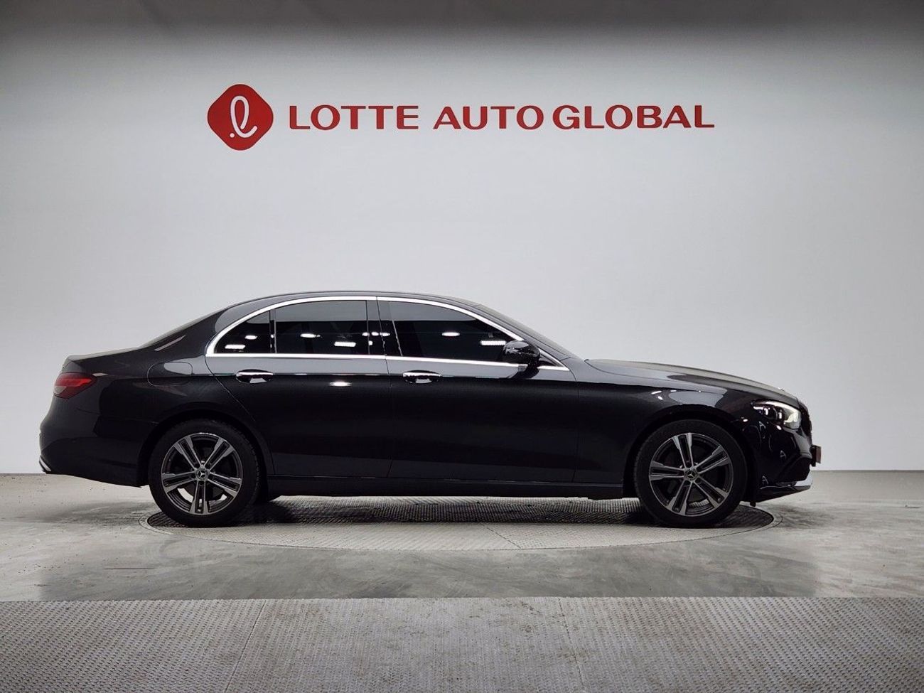 Used Mercedes-Benz E 350 BENZ NEW E350 4M AVANTGARDE (G) 2.0 2022 for sale in Dubai - 880023