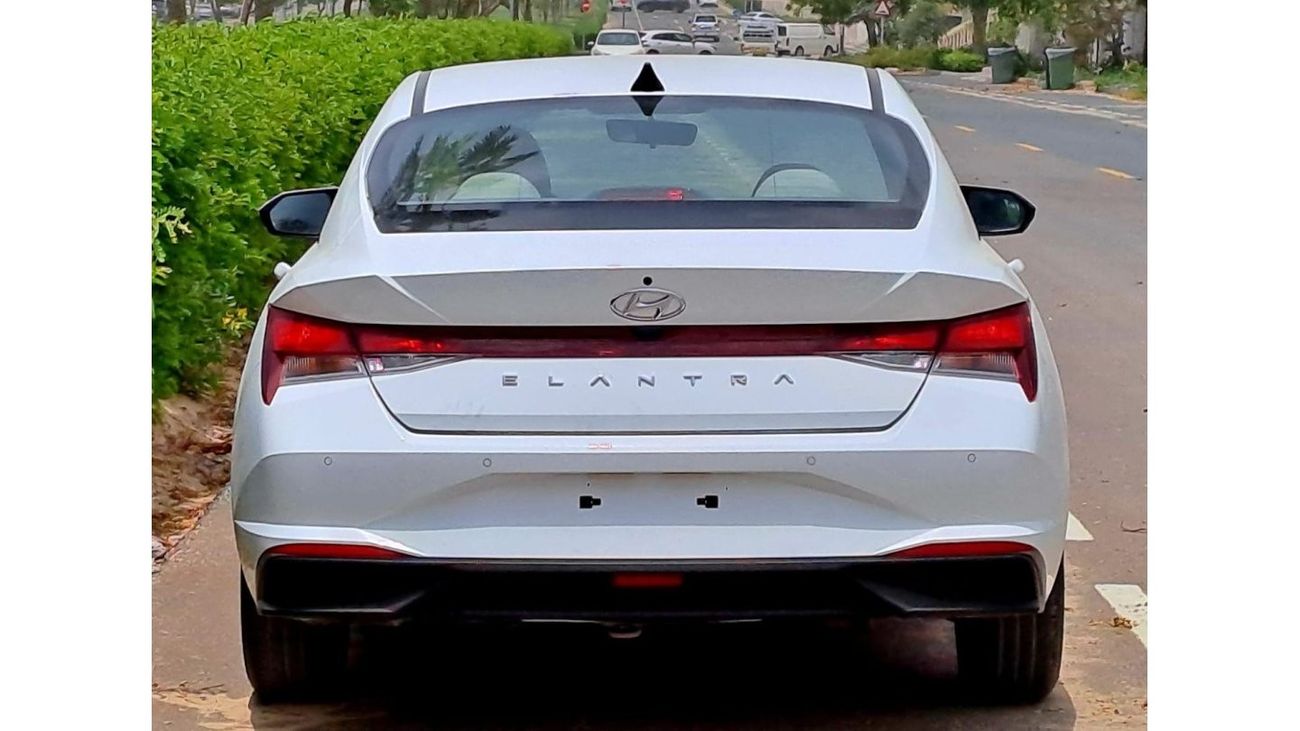 Used Hyundai Elantra GL 2022 1.6L GCC (899/-MONTHLY) 2022 for sale in Abu Dhabi - 738839