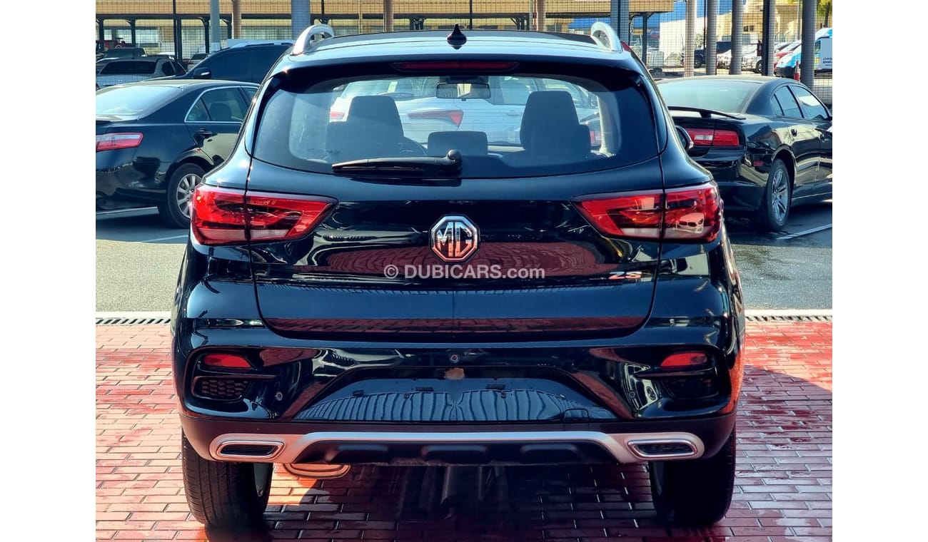 New MG ZS STD 1.5L SUV 2024 2024 for sale in Dubai - 711257