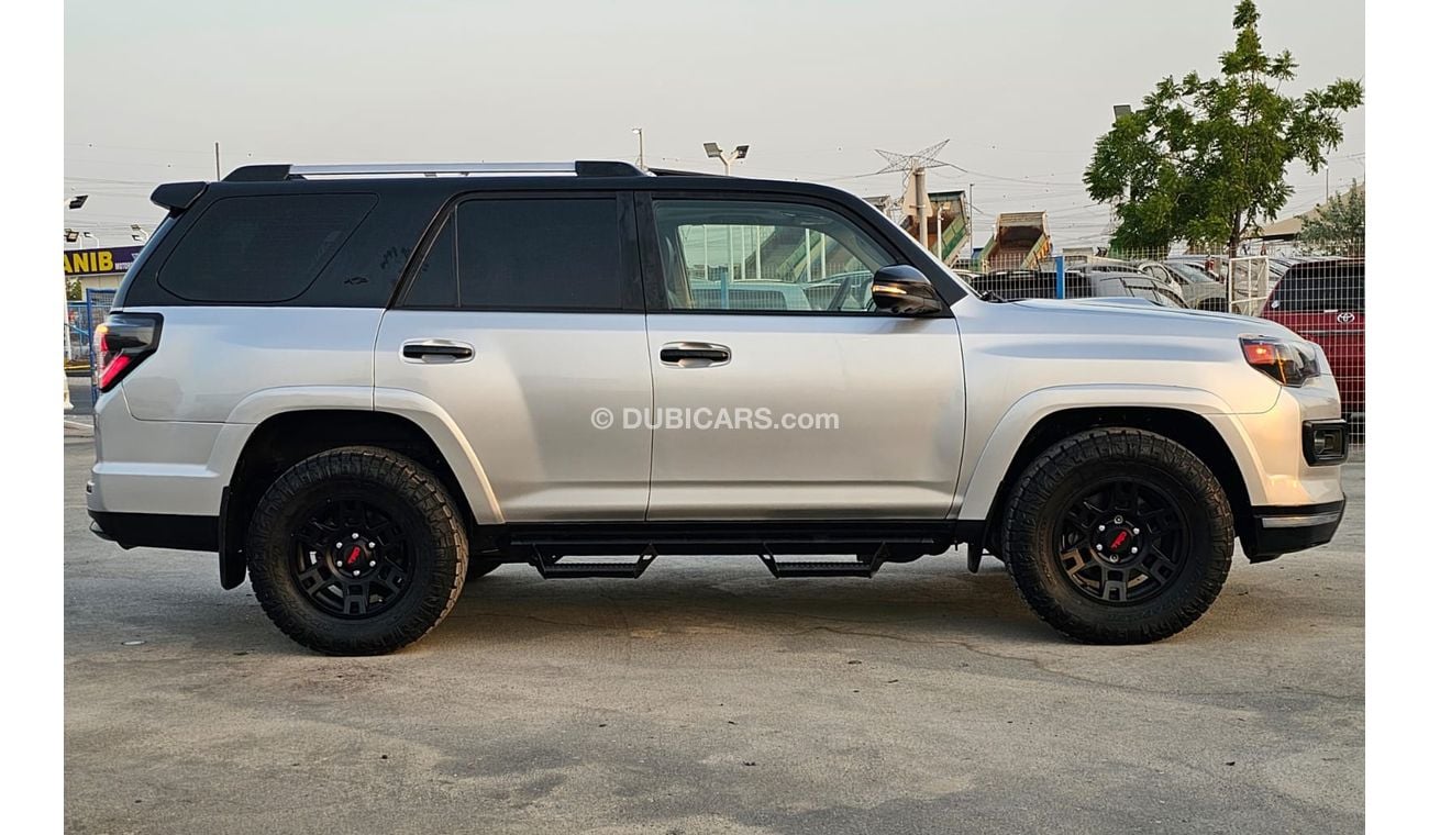 Used Toyota 4Runner 2022 Model full option Sunroof,360 camera and 7 ...