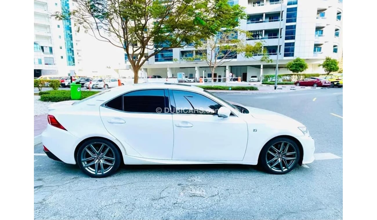 Used Lexus IS350 F sport platinum GCC al-futtaim 2016 for sale in Dubai ...