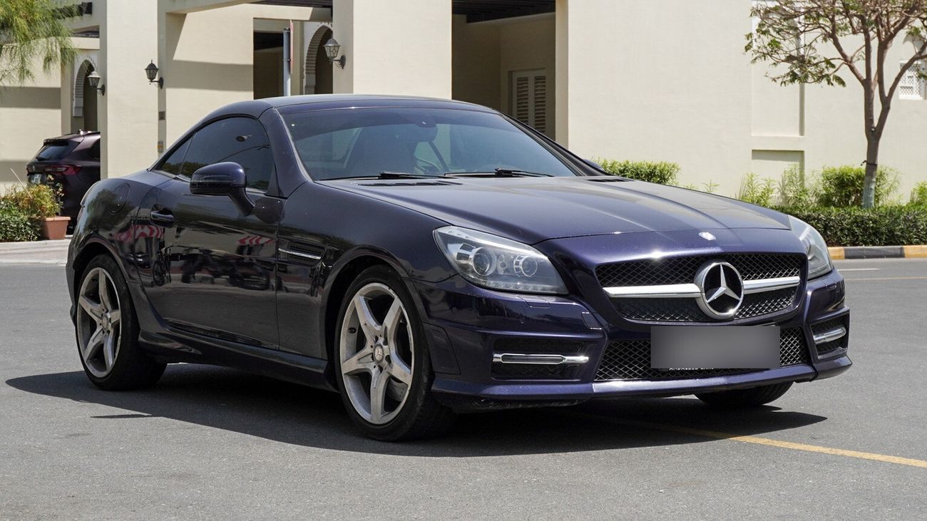 مستعملة مرسيدس بنز SLK 200 Std 1.8L 2016 للبيع في دبي - 850217