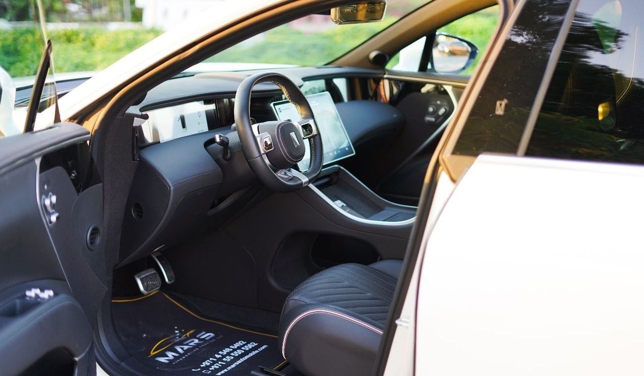 Used 2023 USED AVATR 11 AWD / 90 kWH / WLTC (580 KM) / LAW MILEAGE (11,500 KM) / WARRANTY 2023 ...