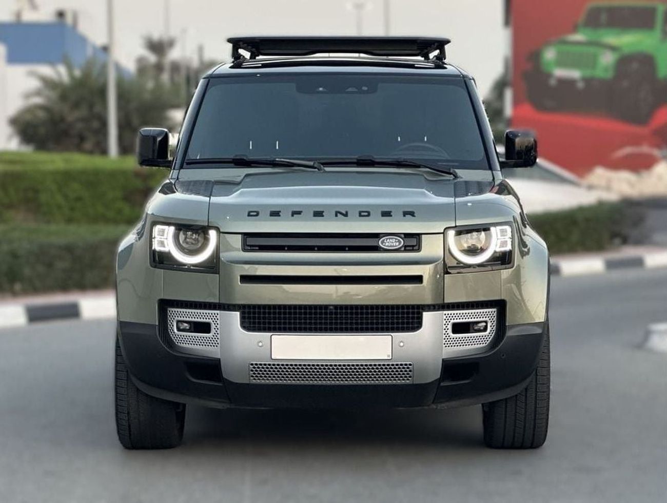 Used Land Rover Defender P400 90 SE 3.0L (5 Seater) 2023 for sale in ...