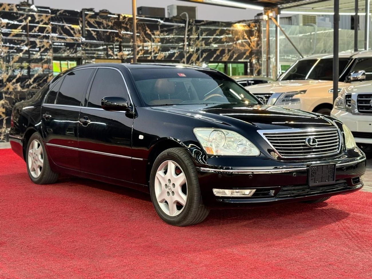 Used Lexus LS 430 2004 for sale in Dubai - 733310