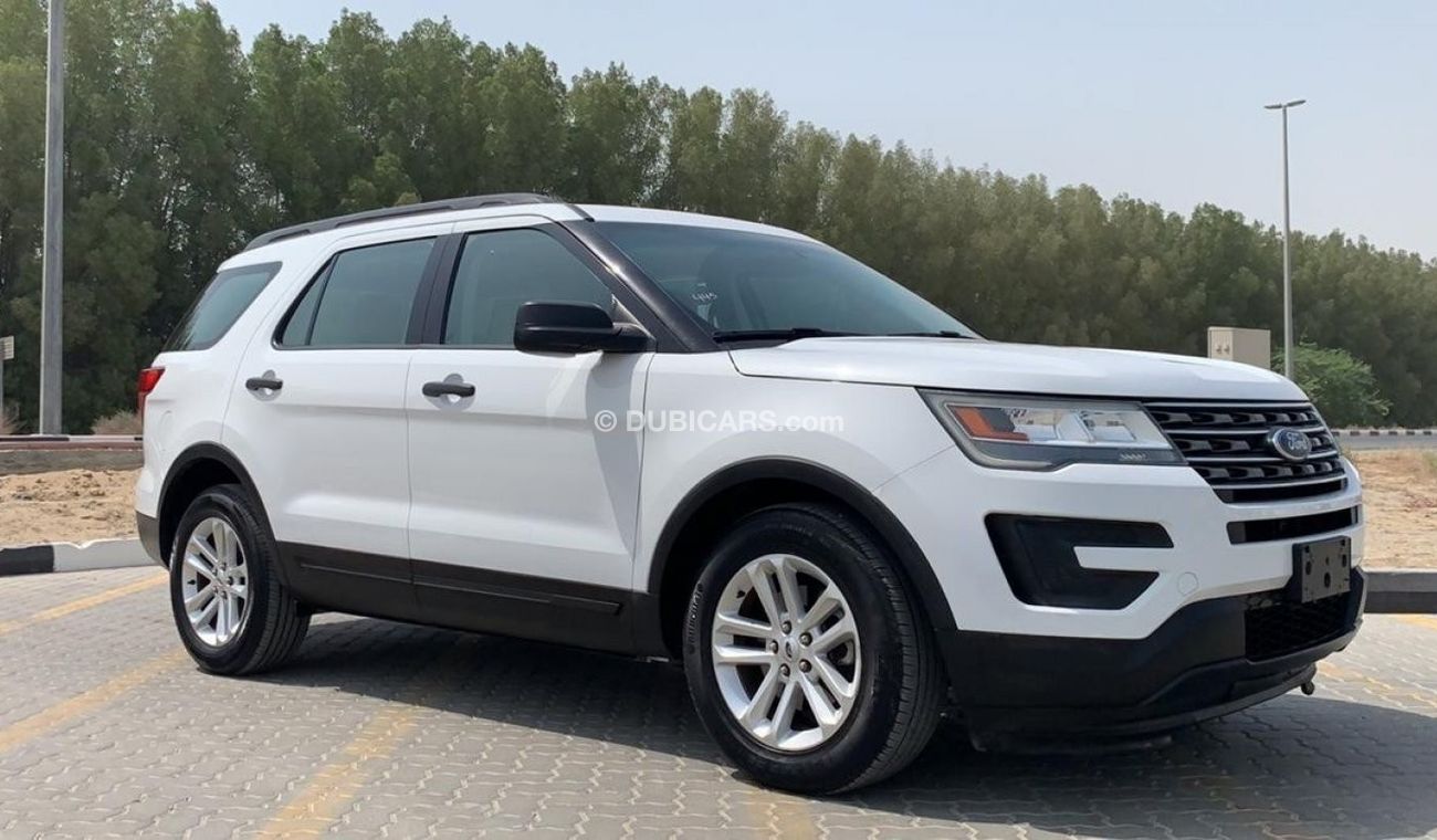 Used Ford Explorer 4x2 2016 Ref#445 2016 for sale in Sharjah - 449192