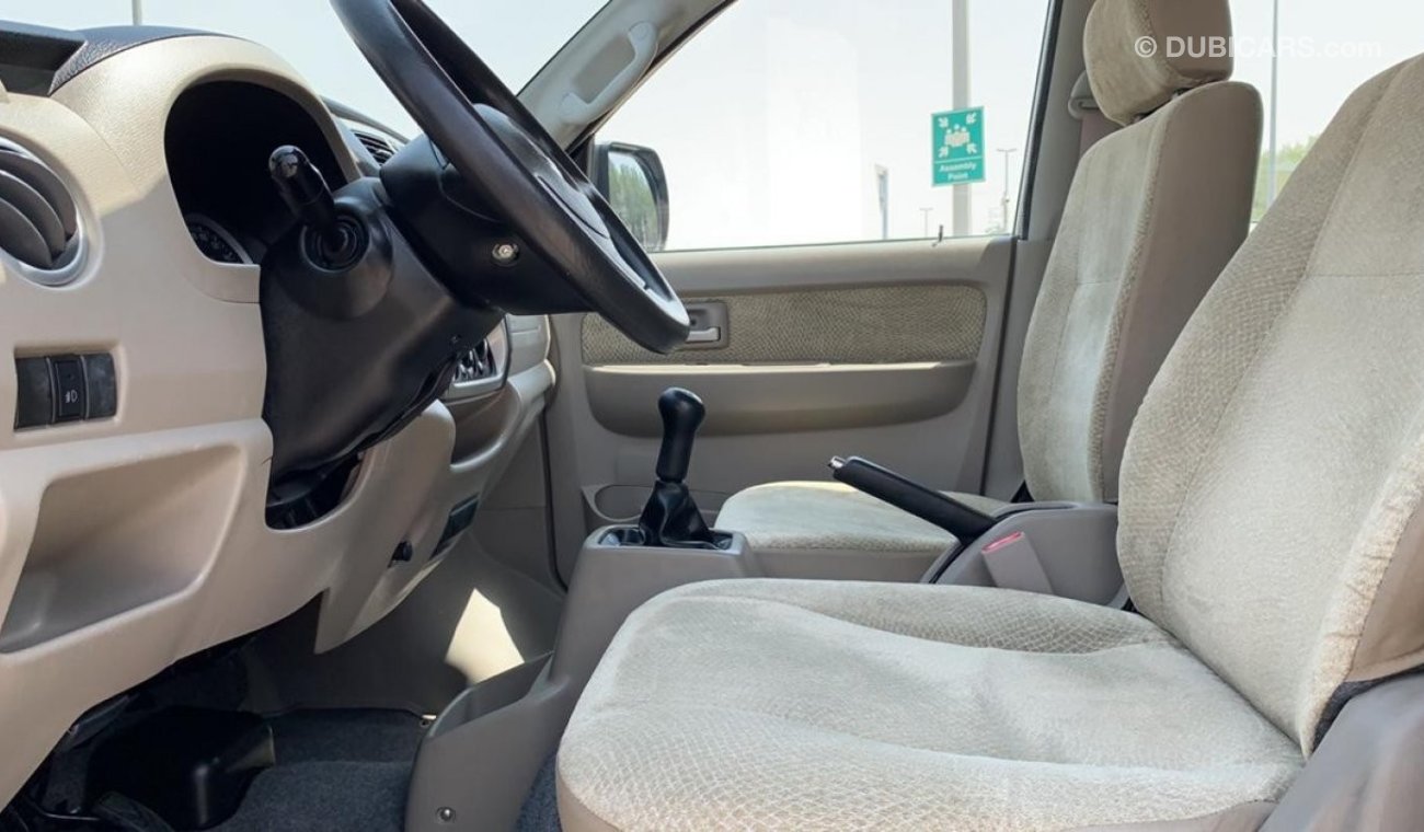 Used Suzuki APV 2016 8 seats Ref# 461 2016 for sale in Sharjah - 449840