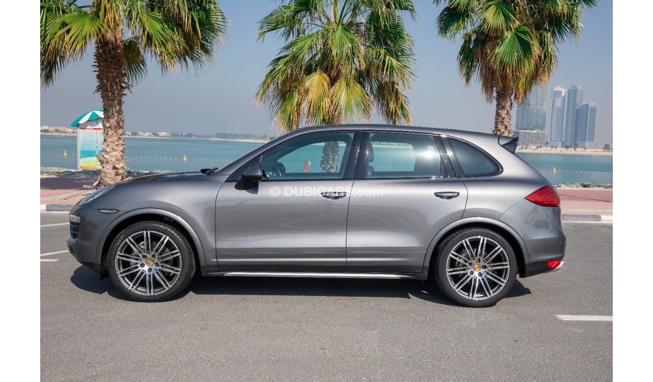 Used Porsche Cayenne S V8 4.8 2013 for sale in Dubai - 491390