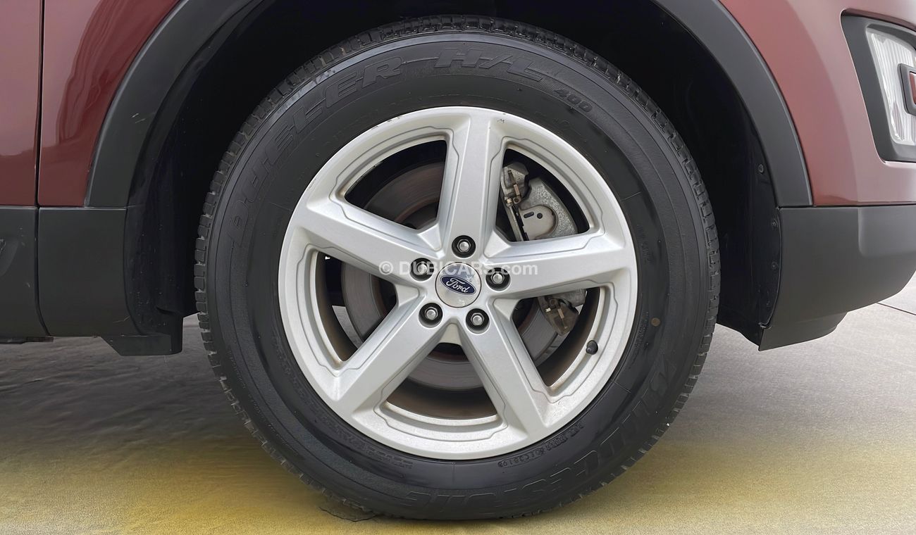 Used Ford Explorer XLT 3500 2016 for sale in Dubai - 484693