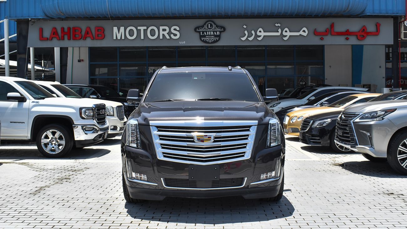 Used Cadillac Escalade XL 2018 for sale in Dubai - 734969