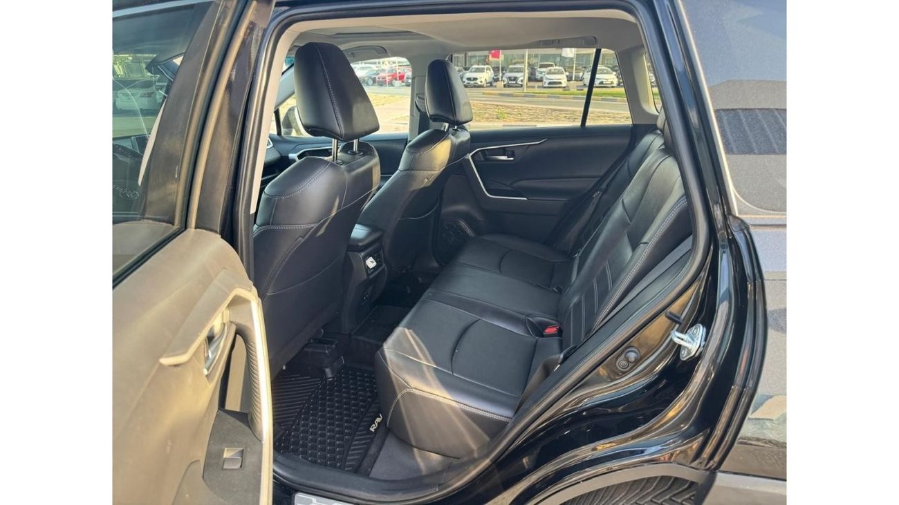 Used Toyota RAV4 2019 XLE PREMIUM AWD FULL OPTION 2019 for sale in ...