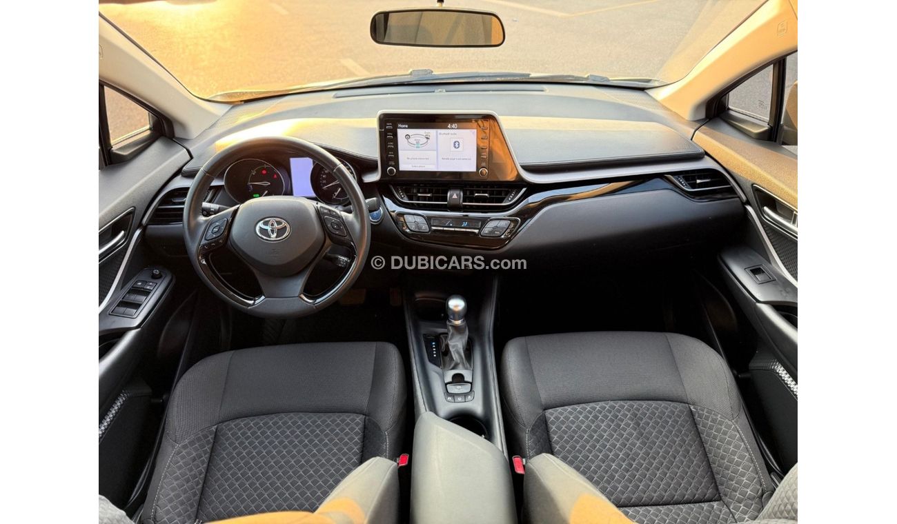 Used Toyota CHR Dynamic 1.8L 2021 for sale in Dubai - 810337