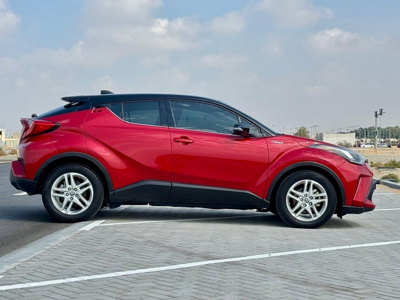 Used Toyota CHR Toyota C-HR Hybrid ,2023 (1.8L) GCC Specs Full Option ...