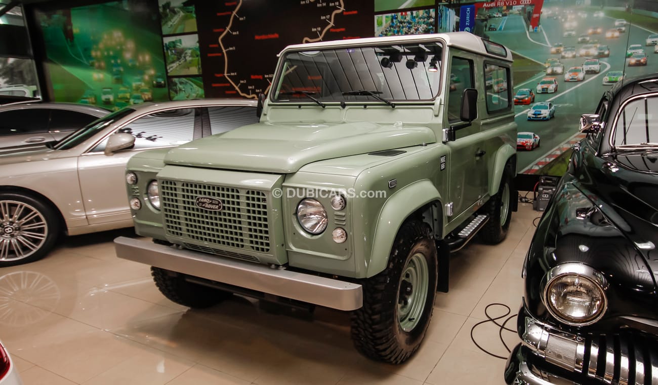 New Land Rover Defender Heritage Edition 2016 for sale in Dubai - 35535