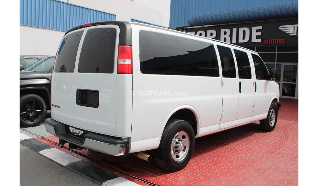 Used Chevrolet Express 3500 2018 for sale in Dubai - 421114
