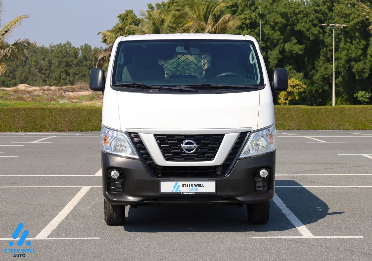 Used Nissan NV350 2020 / 2.5L RWD Petrol M/T / Dry Delivery Van / GCC ...