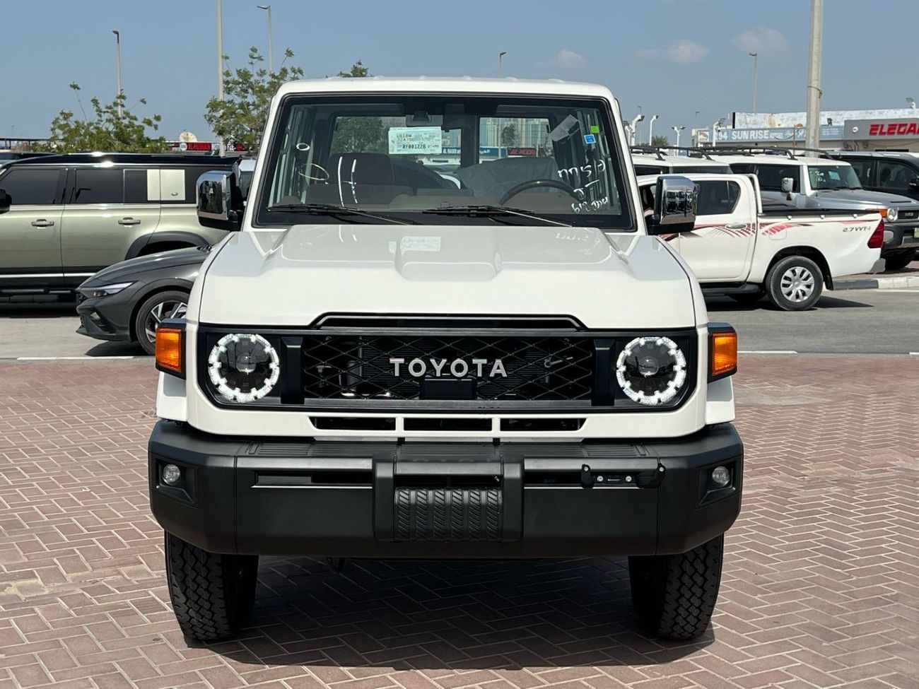 New Toyota Land Cruiser 70 LC71 HT A/T 2.8L DSL 2024 for sale in Dubai ...