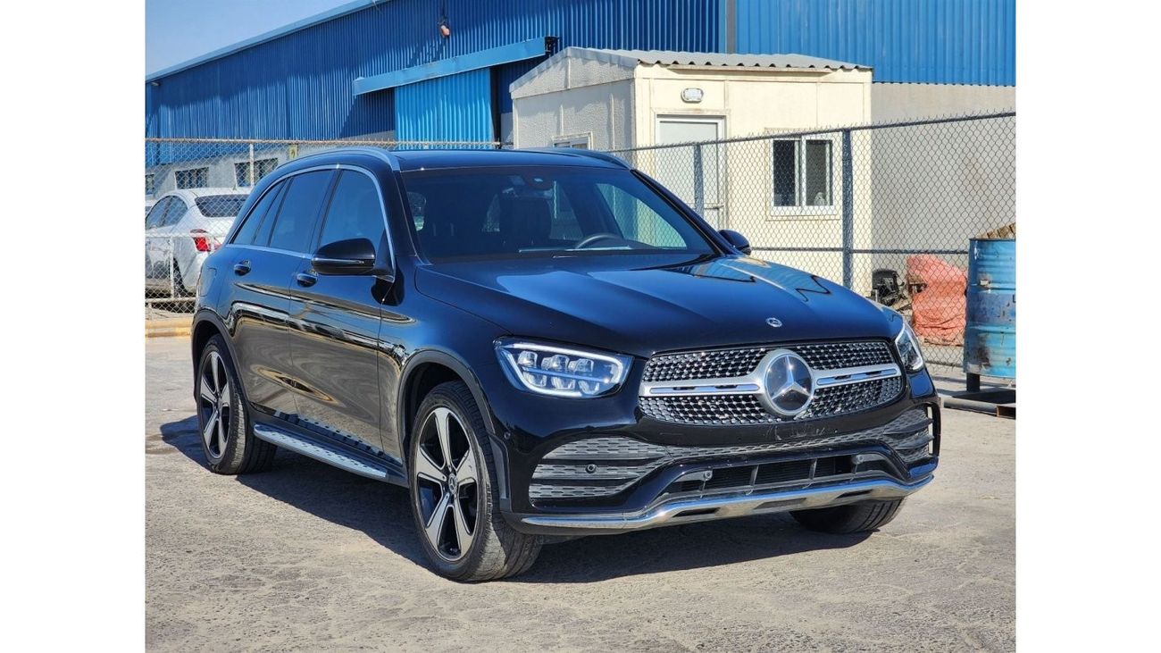مستعملة مرسيدس بنز GLC 300 2022 Mercedes GLC300L 4matic- Long - 2.0 - Immaculate Condition ...