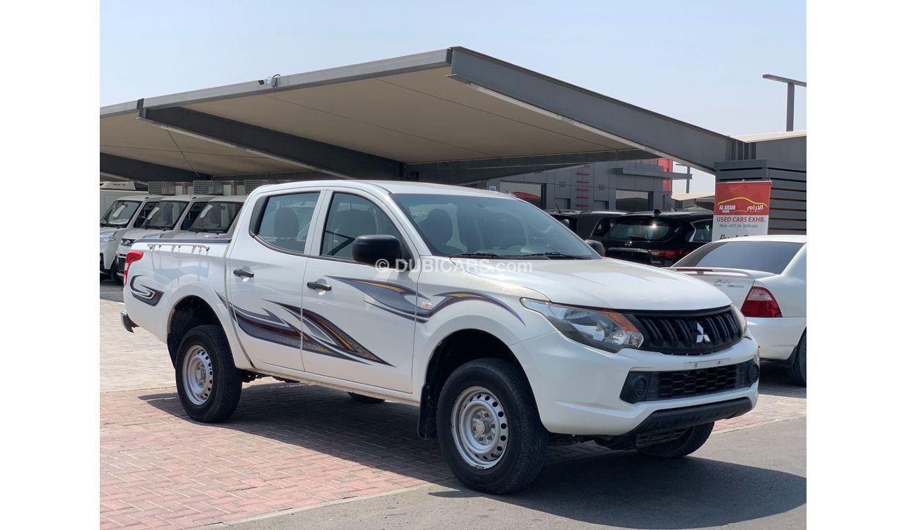 Used Mitsubishi L200 2016 4x4 Ref#493 2016 for sale in Sharjah - 541540