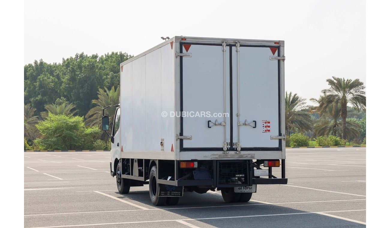 Used 2019 Thermoking Reefer Box - Hino 300 Series 714 - M/T Diesel ...