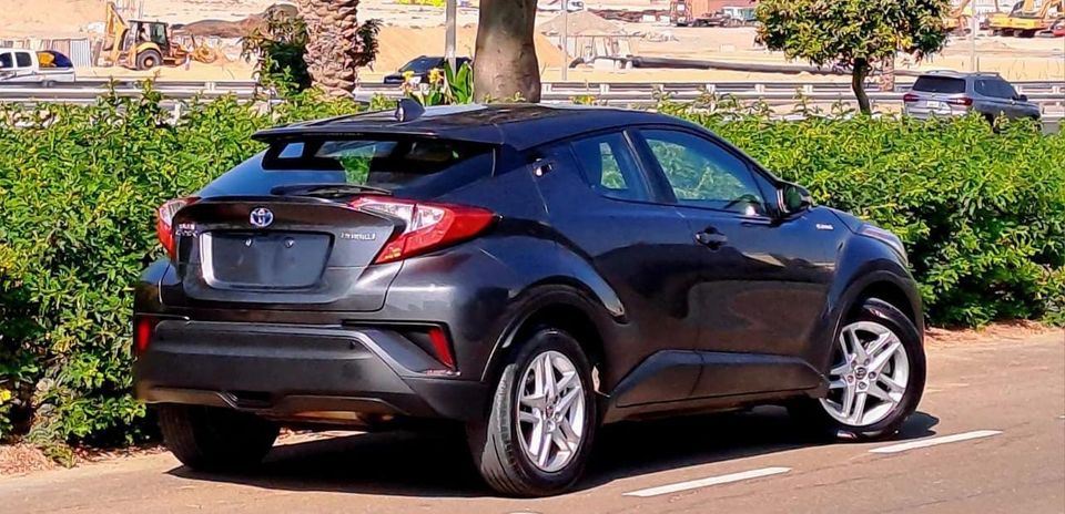 Used Toyota CHR Dynamic 2021 1.8L HYBRID GCC (1190/-MONTHLY) 2021 for ...