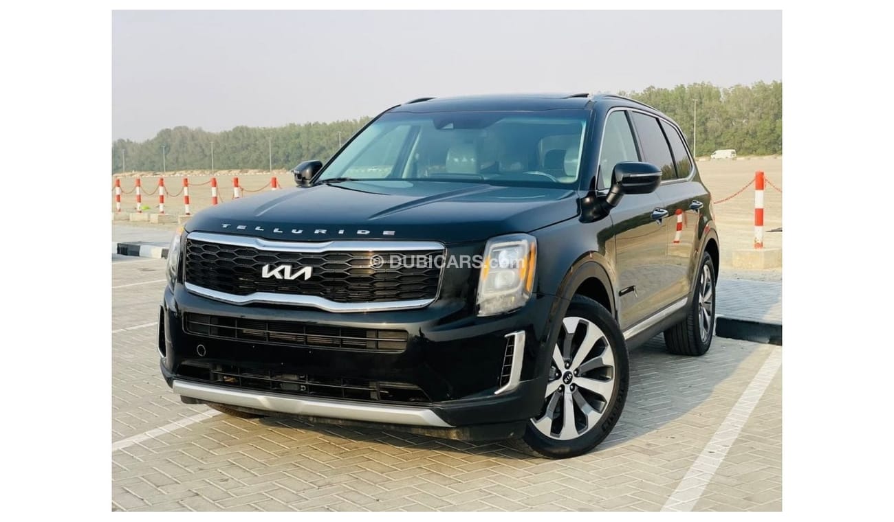 Used Kia Telluride SX 2020 for sale in Sharjah - 640841