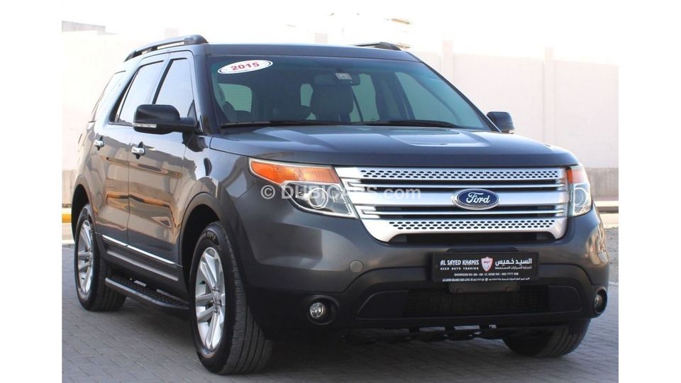 Used XLT Ford Explorer 2015, full option, GCC, in excellent condition, without accidents, agency ...