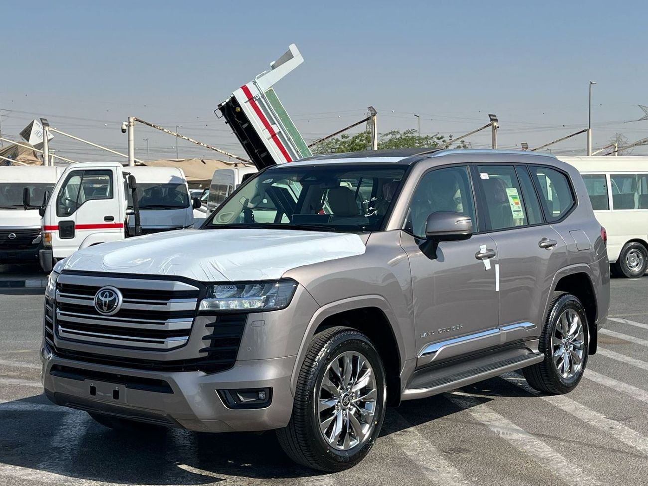 New Toyota Land Cruiser GXR 3.5L 2025 for sale in Dubai - 862254