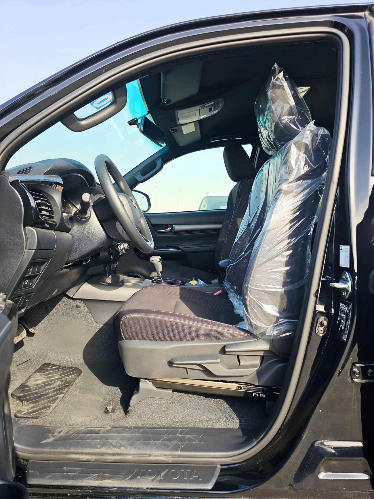 New Toyota Hilux ADVENTURE / 4.0L PETROL / A/T / 360* CAMERA / REAR ...