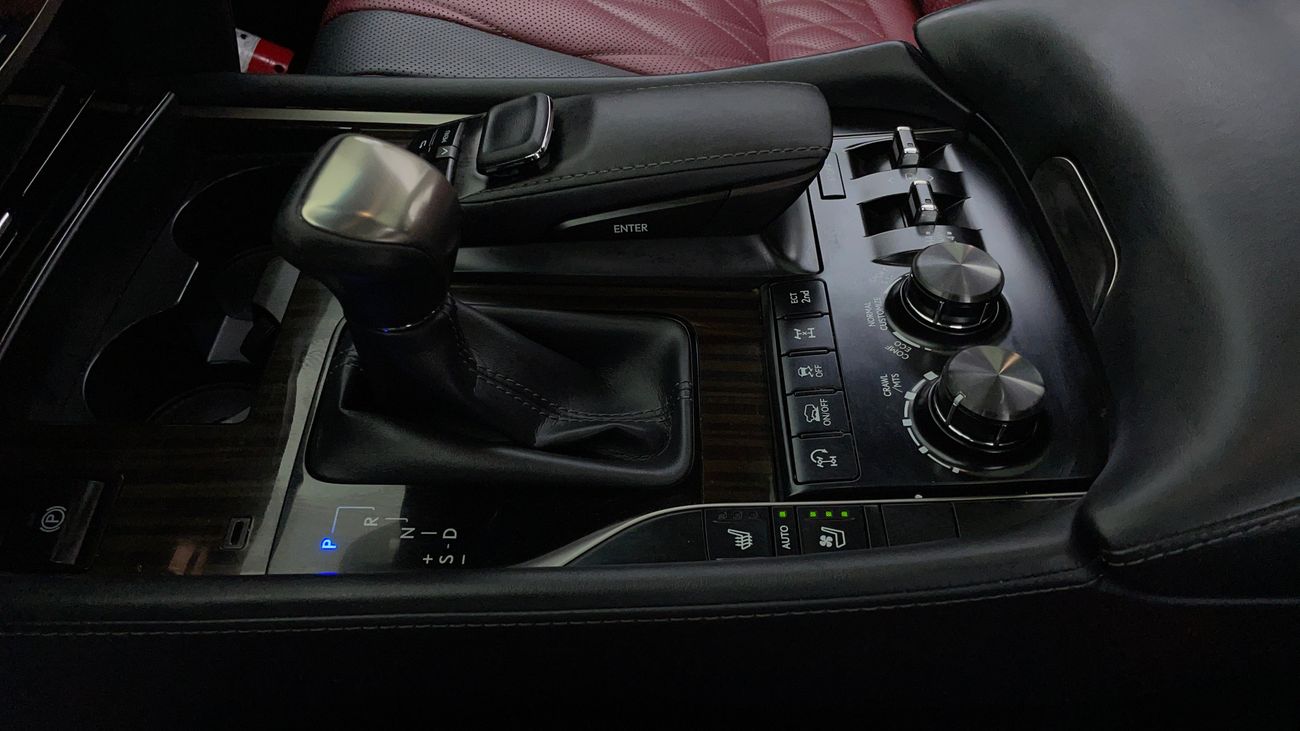 Used Lexus LX570 Signature Black Edition 5700 2019 for sale in Dubai ...