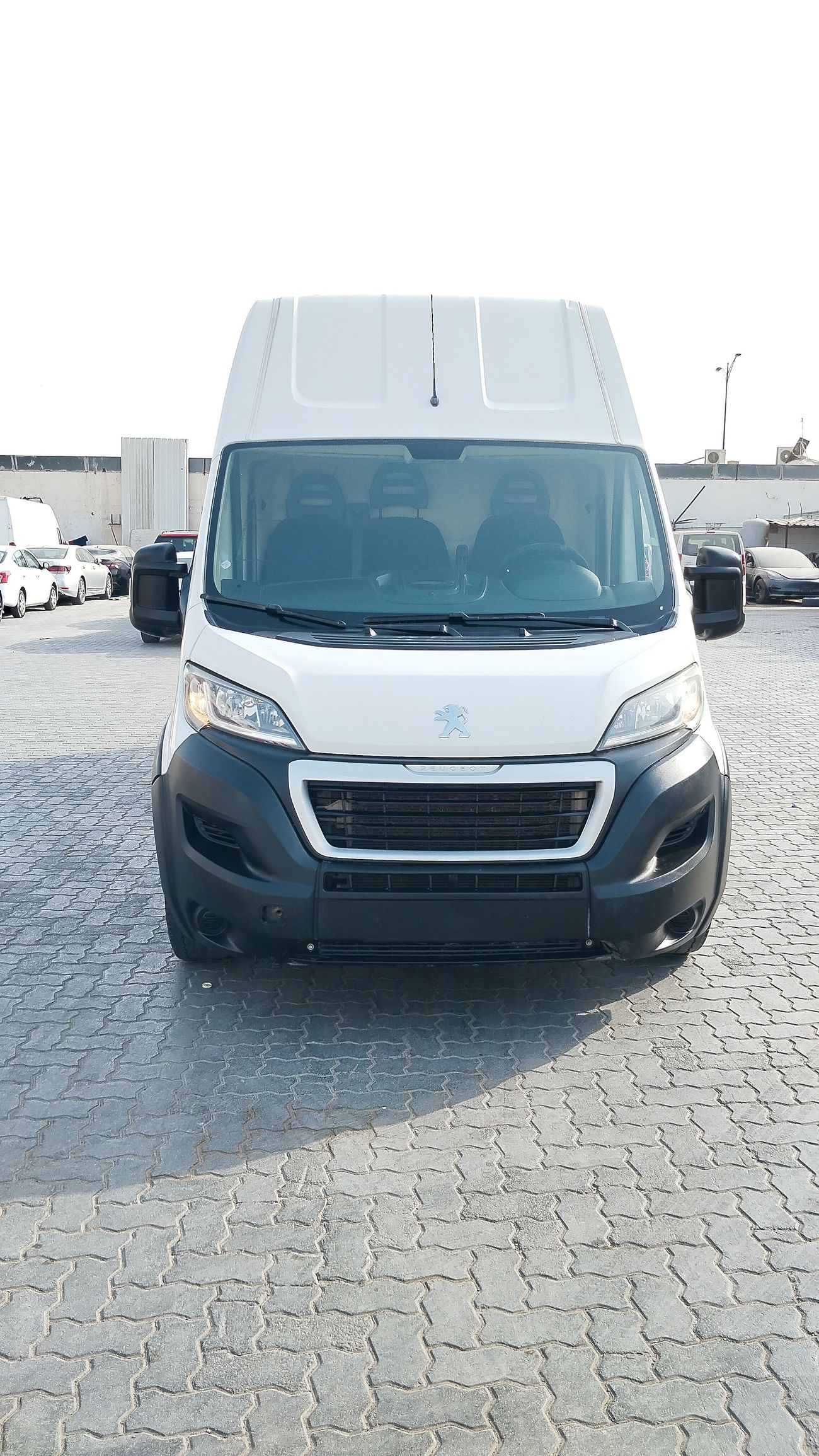 Used Peugeot Boxer L4H3 LONG HIGHROOF 2018 for sale in Dubai - 855042