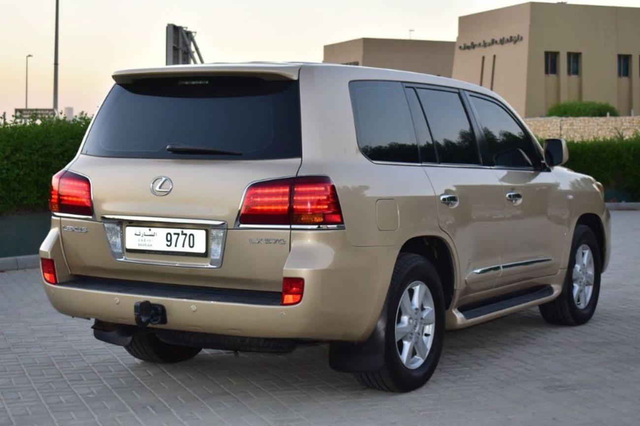 Used Lexus LX570 GCC 2009 for sale in Sharjah - 366912