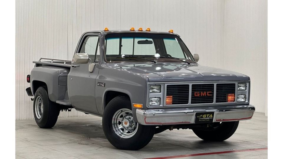 Used 1983 GMC Sierra Classic Manual Transmission V8, Fully Restored ...