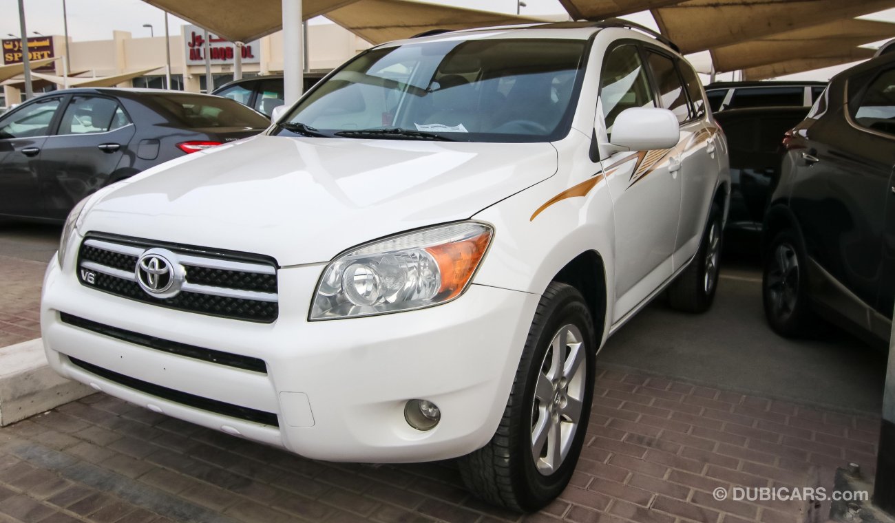 Used Toyota RAV 4 V6 2008 for sale in Dubai - 194548