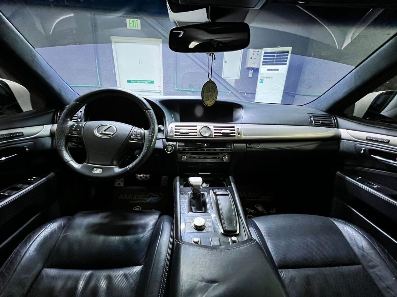 Used Lexus LS460 2013 for sale in Sharjah - 773433