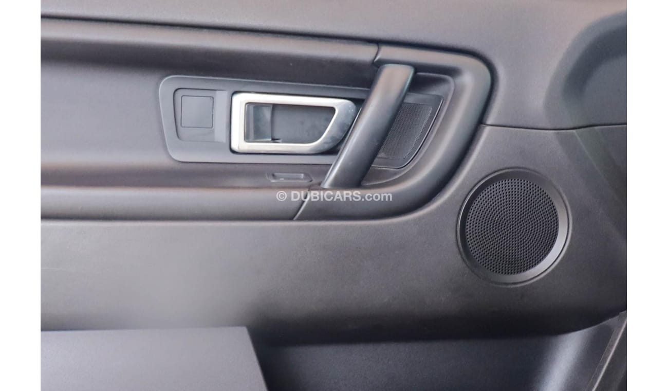 Used Land Rover Discovery Sport L550 2016 for sale in Dubai - 632422